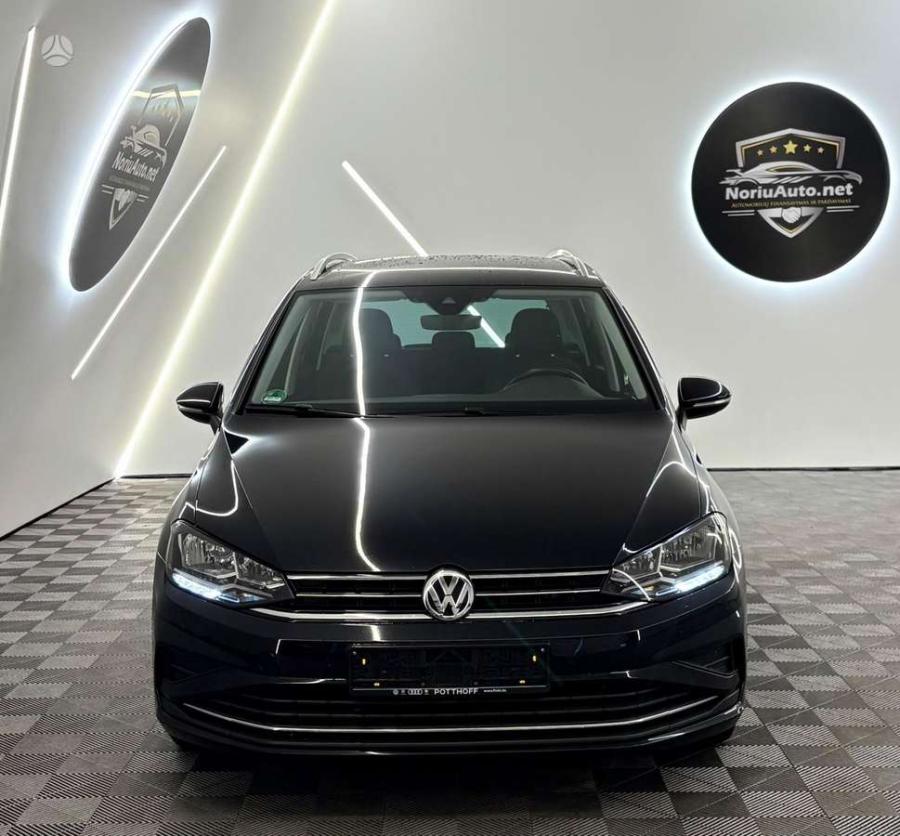 Black Volkswagen Golf Sportsvan 2019 in Marijampole, with an engine capacity of 1.60 L and mileage of 195 thousand km for 11999 €, photo 28 on AUTOMOTO.COM.LV