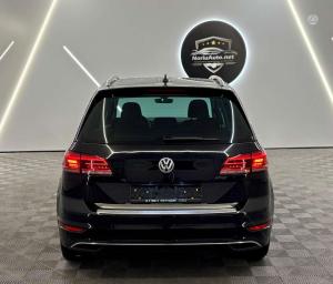Black Volkswagen Golf Sportsvan 2019 in Marijampole, with an engine capacity of 1.60 L and mileage of 195 thousand km for 11999 €, photo 30 on AUTOMOTO.COM.LV