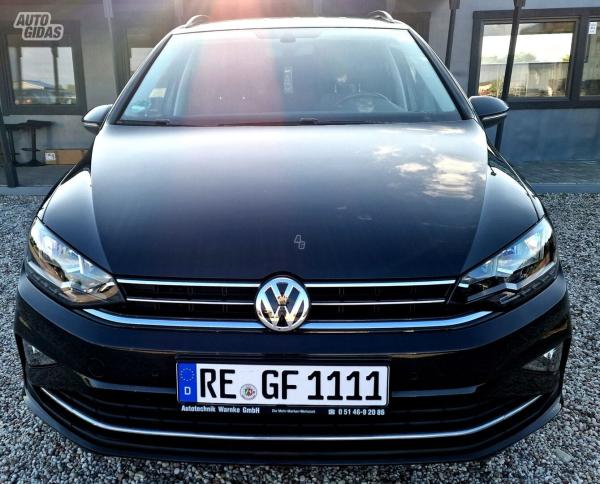Black Volkswagen Golf Sportsvan 2019 in Kretinga, with an engine capacity of 1.50 L and mileage of 118 thousand km for 14250 €, photo 3 on AUTOMOTO.COM.LV