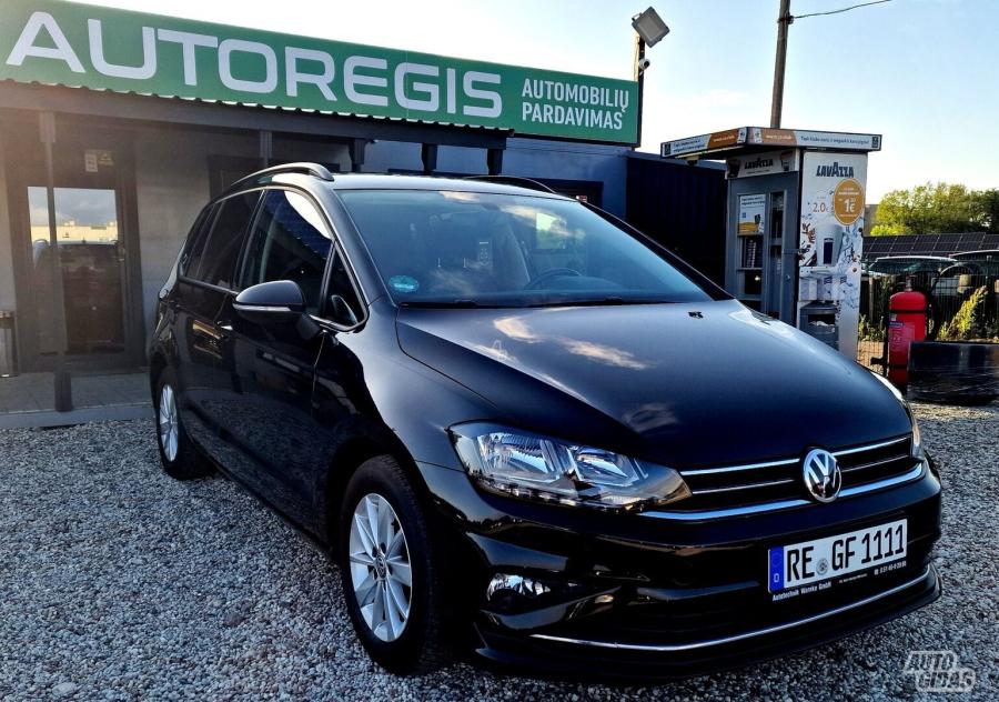 Black Volkswagen Golf Sportsvan 2019 in Kretinga, with an engine capacity of 1.50 L and mileage of 118 thousand km for 14250 €, photo 7 on AUTOMOTO.COM.LV