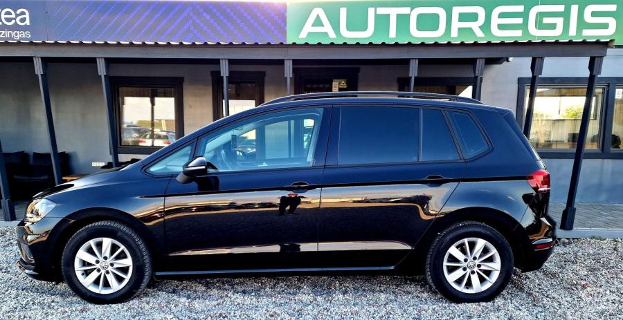 Black Volkswagen Golf Sportsvan 2019 in Kretinga, with an engine capacity of 1.50 L and mileage of 118 thousand km for 14250 €, photo 8 on AUTOMOTO.COM.LV
