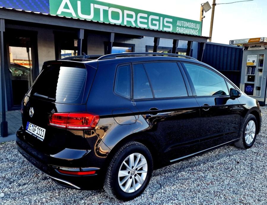 Black Volkswagen Golf Sportsvan 2019 in Kretinga, with an engine capacity of 1.50 L and mileage of 118 thousand km for 14250 €, photo 10 on AUTOMOTO.COM.LV