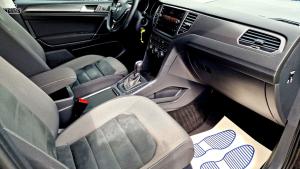 Black Volkswagen Golf Sportsvan 2019 in Kretinga, with an engine capacity of 1.50 L and mileage of 118 thousand km for 14250 €, photo 24 on AUTOMOTO.COM.LV