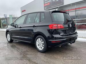 Black Volkswagen Golf Sportsvan 2017 in Viljandi, with an engine capacity of 1.20 L and mileage of 138 thousand km for 8980 €, photo 4 on AUTOMOTO.COM.LV