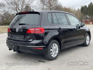 Melns Volkswagen Golf Sportsvan 2017 Viljandi, ar dzinēja tilpumu 1.20 L un nobraukumu 139 tūkst. km par 8890 €, foto 4 vietnē AUTOMOTO.COM.LV