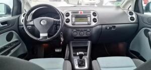 Blue Volkswagen Golf Sportsvan 2007 in Valmiera, with an engine capacity of 2.00 L and mileage of 286 thousand km for 4850 €, photo 10 on AUTOMOTO.COM.LV