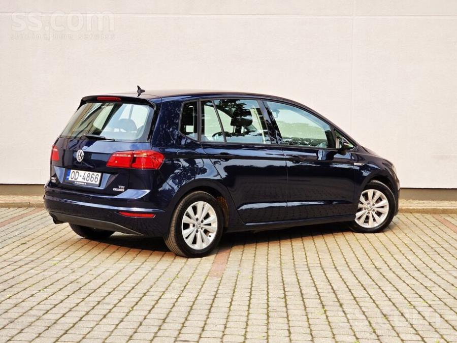 Zils Volkswagen Golf Sportsvan 2014 Tukums, ar dzinēja tilpumu 1.60 L un nobraukumu 250 tūkst. km par 6700 €, foto 4 vietnē AUTOMOTO.COM.LV