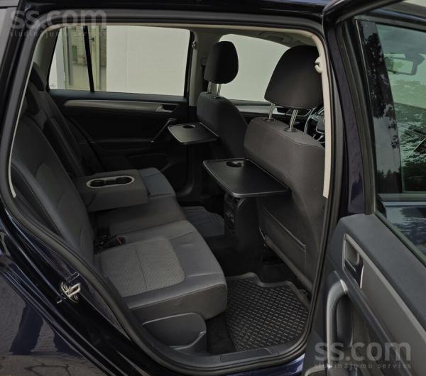 Zils Volkswagen Golf Sportsvan 2014 Tukums, ar dzinēja tilpumu 1.60 L un nobraukumu 250 tūkst. km par 6700 €, foto 8 vietnē AUTOMOTO.COM.LV