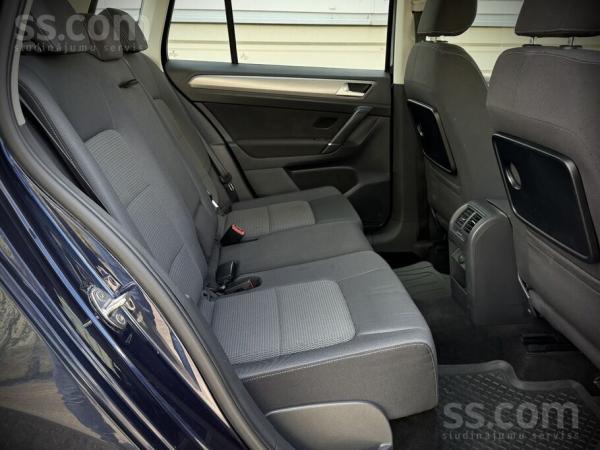 Zils Volkswagen Golf Sportsvan 2014 Tukums, ar dzinēja tilpumu 1.60 L un nobraukumu 249 tūkst. km par 6290 €, foto 7 vietnē AUTOMOTO.COM.LV