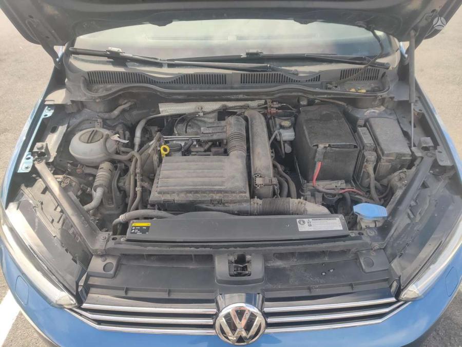 Blue Volkswagen Golf Sportsvan 2014 in Vilnius, with an engine capacity of 1.40 L and mileage of 130 thousand km for 8500 €, photo 22 on AUTOMOTO.COM.LV