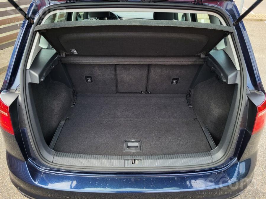 Синий Фольксваген Гольф Спортсван 2015 в Рига, объемом двигателя 1.40 л и пробегом 0 тыс. км за 7950 €, фото 14 на AUTOMOTO.COM.LV