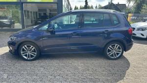 Zils Volkswagen Golf Sportsvan 2017 Marijampole, ar dzinēja tilpumu 1.40 L un nobraukumu 199 tūkst. km par 9650 €, foto 6 vietnē AUTOMOTO.COM.LV