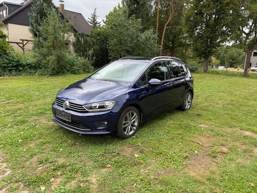 Zils Volkswagen Golf Sportsvan 2017 Marijampole, ar dzinēja tilpumu 1.40 L un nobraukumu 199 tūkst. km par 9650 €, foto 13 vietnē AUTOMOTO.COM.LV