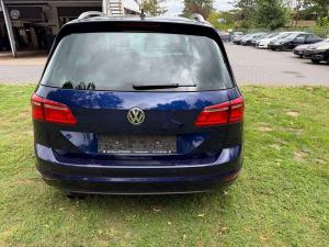 Zils Volkswagen Golf Sportsvan 2017 Marijampole, ar dzinēja tilpumu 1.40 L un nobraukumu 199 tūkst. km par 9650 €, foto 17 vietnē AUTOMOTO.COM.LV
