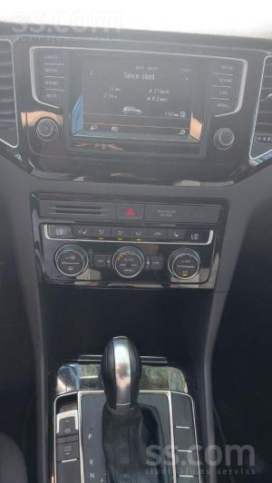 Zils Volkswagen Golf Sportsvan 2015 Alūksne, ar dzinēja tilpumu 1.40 L un nobraukumu 0 tūkst. km par 7400 €, foto 20 vietnē AUTOMOTO.COM.LV