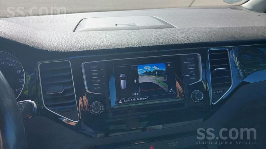 Zils Volkswagen Golf Sportsvan 2015 Alūksne, ar dzinēja tilpumu 1.40 L un nobraukumu 0 tūkst. km par 7400 €, foto 28 vietnē AUTOMOTO.COM.LV