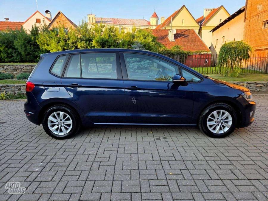 Zils Volkswagen Golf Sportsvan 2016 Viļņa, ar dzinēja tilpumu 1.20 L un nobraukumu 100 tūkst. km par 8399 €, foto 10 vietnē AUTOMOTO.COM.LV