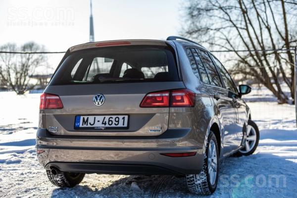 Brūns Volkswagen Golf Sportsvan 2014 Rīga, ar dzinēja tilpumu 1.60 L un nobraukumu 198 tūkst. km par 7490 €, foto 7 vietnē AUTOMOTO.COM.LV