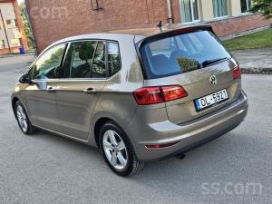 Brūns Volkswagen Golf Sportsvan 2014 Jēkabpils, ar dzinēja tilpumu 1.60 L un nobraukumu 206 tūkst. km par 8490 €, foto 8 vietnē AUTOMOTO.COM.LV