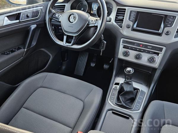 Brown Volkswagen Golf Sportsvan 2014 in Jekabpils, with an engine capacity of 1.60 L and mileage of 206 thousand km for 8490 €, photo 9 on AUTOMOTO.COM.LV
