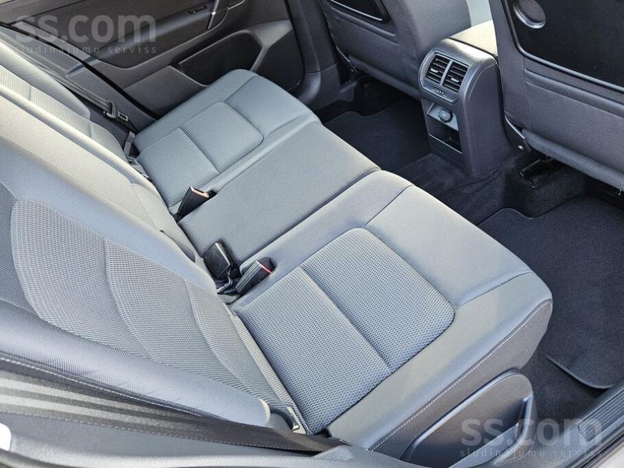 Brūns Volkswagen Golf Sportsvan 2014 Jēkabpils, ar dzinēja tilpumu 1.60 L un nobraukumu 206 tūkst. km par 8490 €, foto 15 vietnē AUTOMOTO.COM.LV