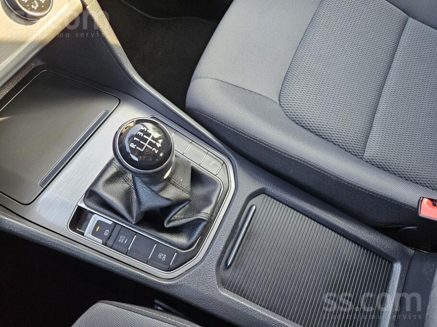 Brūns Volkswagen Golf Sportsvan 2014 Jēkabpils, ar dzinēja tilpumu 1.60 L un nobraukumu 206 tūkst. km par 8490 €, foto 20 vietnē AUTOMOTO.COM.LV