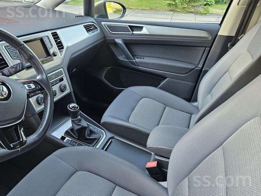 Brūns Volkswagen Golf Sportsvan 2014 Jēkabpils, ar dzinēja tilpumu 1.60 L un nobraukumu 206 tūkst. km par 8490 €, foto 24 vietnē AUTOMOTO.COM.LV