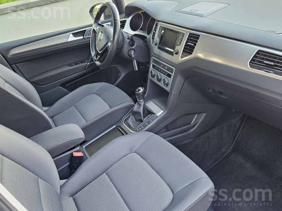 Brūns Volkswagen Golf Sportsvan 2014 Jēkabpils, ar dzinēja tilpumu 1.60 L un nobraukumu 206 tūkst. km par 8490 €, foto 28 vietnē AUTOMOTO.COM.LV