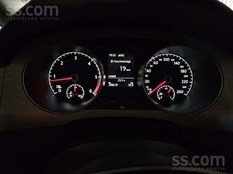 Brūns Volkswagen Golf Sportsvan 2014 Jēkabpils, ar dzinēja tilpumu 1.60 L un nobraukumu 206 tūkst. km par 8490 €, foto 31 vietnē AUTOMOTO.COM.LV
