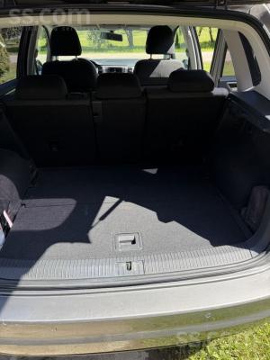 Brūns Volkswagen Golf Sportsvan 2015 Rīga, ar dzinēja tilpumu 1.60 L un nobraukumu 316 tūkst. km par 4500 €, foto 13 vietnē AUTOMOTO.COM.LV