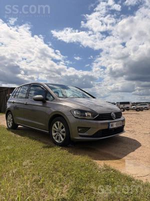 Brown Volkswagen Golf Sportsvan 2016 in Ogre, with an engine capacity of 1.60 L and mileage of 187 thousand km for 8000 €, photo 6 on AUTOMOTO.COM.LV