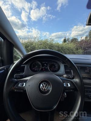 Brown Volkswagen Golf Sportsvan 2016 in Ogre, with an engine capacity of 1.60 L and mileage of 187 thousand km for 8000 €, photo 13 on AUTOMOTO.COM.LV