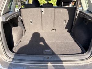 Brown Volkswagen Golf Sportsvan 2016 in Ogre, with an engine capacity of 1.60 L and mileage of 187 thousand km for 8000 €, photo 17 on AUTOMOTO.COM.LV