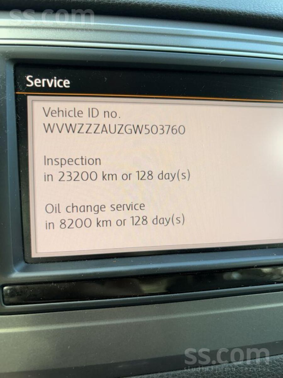 Brown Volkswagen Golf Sportsvan 2016 in Ogre, with an engine capacity of 1.60 L and mileage of 187 thousand km for 8000 €, photo 23 on AUTOMOTO.COM.LV