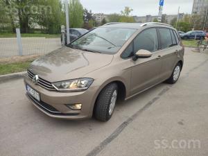 Brown Volkswagen Golf Sportsvan 2017 in Riga, with an engine capacity of 1.60 L and mileage of 215 thousand km for 10900 €, photo  on AUTOMOTO.COM.LV