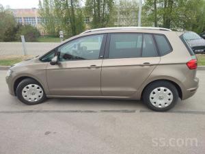 Brown Volkswagen Golf Sportsvan 2017 in Riga, with an engine capacity of 1.60 L and mileage of 215 thousand km for 10900 €, photo 5 on AUTOMOTO.COM.LV