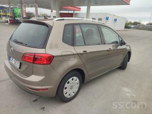 Brown Volkswagen Golf Sportsvan 2017 in Riga, with an engine capacity of 1.60 L and mileage of 215 thousand km for 10900 €, photo 8 on AUTOMOTO.COM.LV