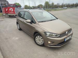 Brown Volkswagen Golf Sportsvan 2017 in Riga, with an engine capacity of 1.60 L and mileage of 215 thousand km for 10900 €, photo 10 on AUTOMOTO.COM.LV