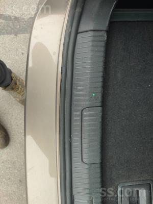 Brown Volkswagen Golf Sportsvan 2017 in Riga, with an engine capacity of 1.60 L and mileage of 215 thousand km for 10900 €, photo 13 on AUTOMOTO.COM.LV