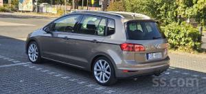 Brown Volkswagen Golf Sportsvan 2017 in Riga, with an engine capacity of 1.60 L and mileage of 220 thousand km for 10799 €, photo 5 on AUTOMOTO.COM.LV