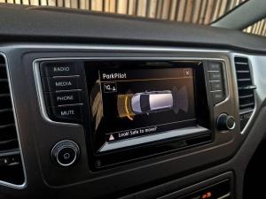 Brūns Volkswagen Golf Sportsvan 2015 Rīga, ar dzinēja tilpumu 1.40 L un nobraukumu 130 tūkst. km par 7890 €, foto 10 vietnē AUTOMOTO.COM.LV