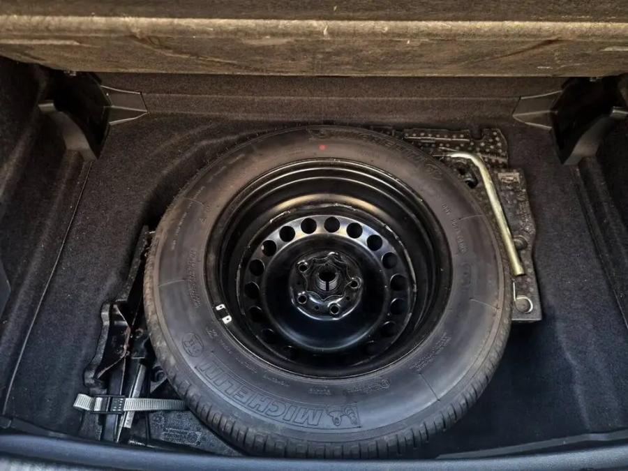 Brūns Volkswagen Golf Sportsvan 2015 Rīga, ar dzinēja tilpumu 1.40 L un nobraukumu 130 tūkst. km par 7890 €, foto 20 vietnē AUTOMOTO.COM.LV