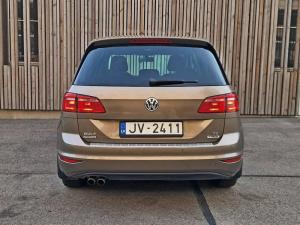 Brūns Volkswagen Golf Sportsvan 2015 Rīga, ar dzinēja tilpumu 1.40 L un nobraukumu 130 tūkst. km par 7890 €, foto 26 vietnē AUTOMOTO.COM.LV
