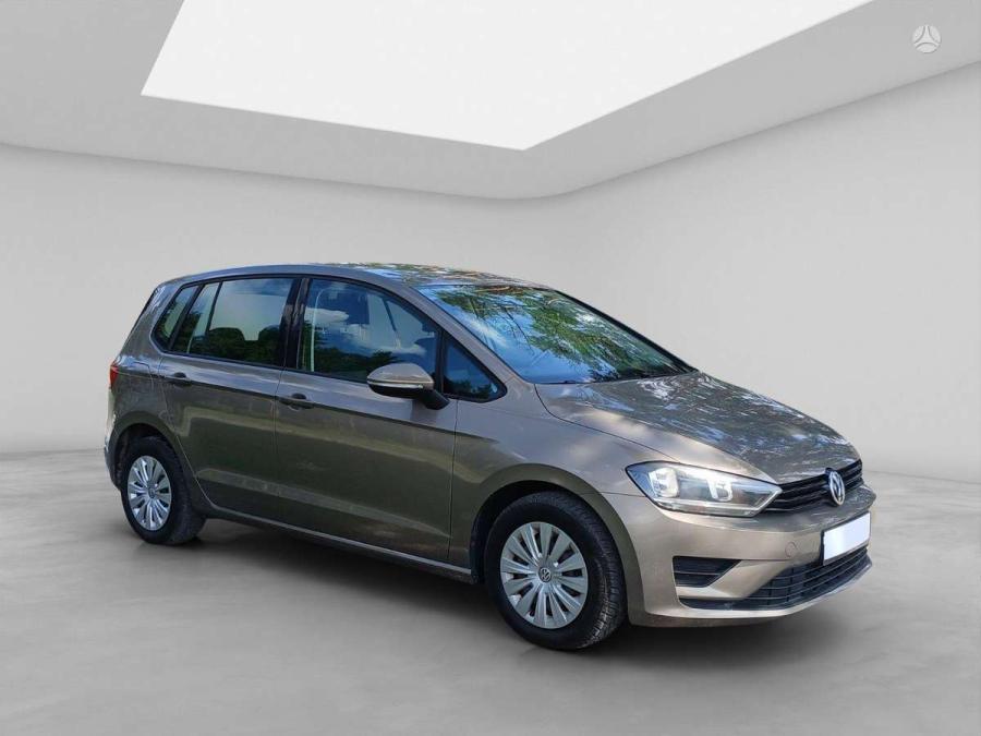 Brūns Volkswagen Golf Sportsvan 2015 Viļņa, ar dzinēja tilpumu 1.20 L un nobraukumu 235 tūkst. km par 9390 €, foto 7 vietnē AUTOMOTO.COM.LV