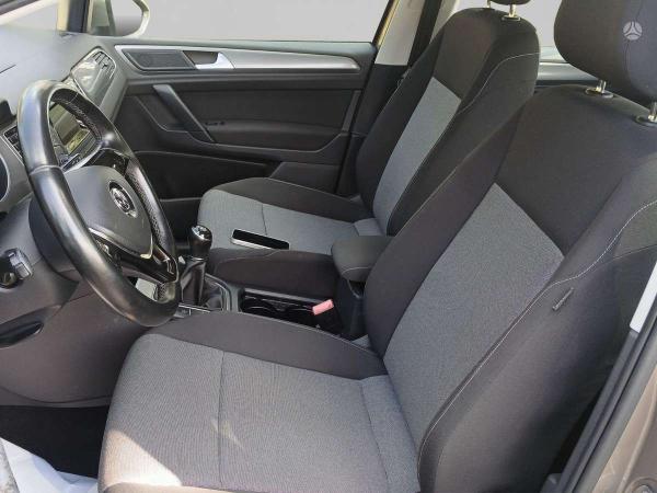 Brūns Volkswagen Golf Sportsvan 2015 Viļņa, ar dzinēja tilpumu 1.20 L un nobraukumu 235 tūkst. km par 9390 €, foto 8 vietnē AUTOMOTO.COM.LV