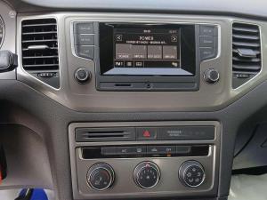 Brūns Volkswagen Golf Sportsvan 2015 Viļņa, ar dzinēja tilpumu 1.20 L un nobraukumu 235 tūkst. km par 9390 €, foto 12 vietnē AUTOMOTO.COM.LV