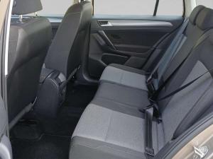 Brūns Volkswagen Golf Sportsvan 2015 Viļņa, ar dzinēja tilpumu 1.20 L un nobraukumu 235 tūkst. km par 9390 €, foto 14 vietnē AUTOMOTO.COM.LV