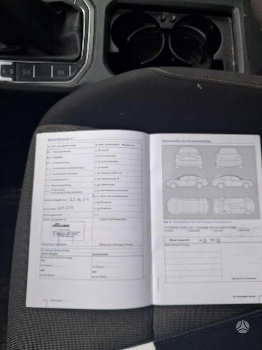 Grey Volkswagen Golf Sportsvan 2014 in Rokiskis, with an engine capacity of 1.20 L and mileage of 210 thousand km for 3350 €, photo 11 on AUTOMOTO.COM.LV