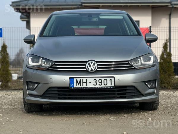 Pelēks Volkswagen Golf Sportsvan 2014 Jelgava, ar dzinēja tilpumu 1.60 L un nobraukumu 0 tūkst. km par 6700 €, foto 2 vietnē AUTOMOTO.COM.LV