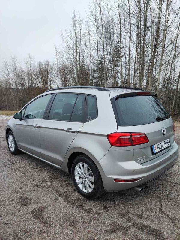 Grey Volkswagen Golf Sportsvan 2015 in Siauliai, with an engine capacity of 1.40 L and mileage of 60 thousand km for 10300 €, photo 6 on AUTOMOTO.COM.LV